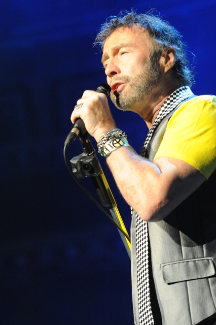 Live Photos | Record Collector Magazine